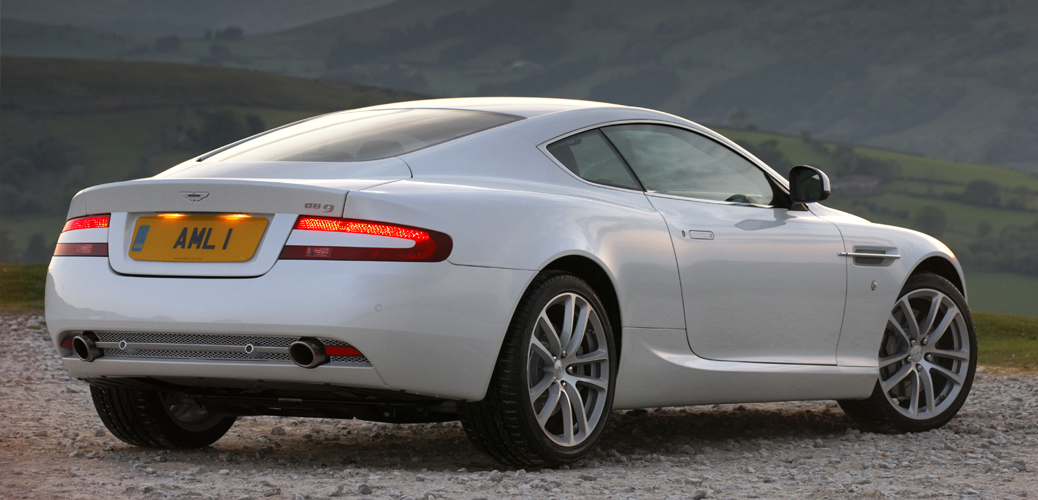 Aston Martin DB9, 2003-2016 - Gasolina Súper - Aston Martin
