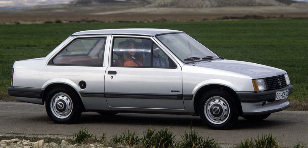 Opel Corsa A, 1982-1993 - Gasolina Súper - Opel - Turismos